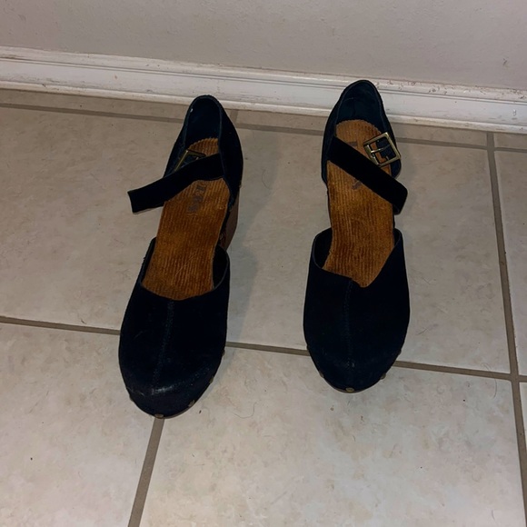 Shoes | Korks Black Suede Heeled Clogs | Poshmark